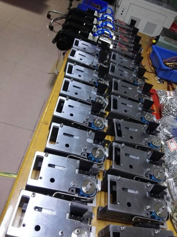 Feeder / Dispensing head for UIC radial insertion machine – Smart EMS ...