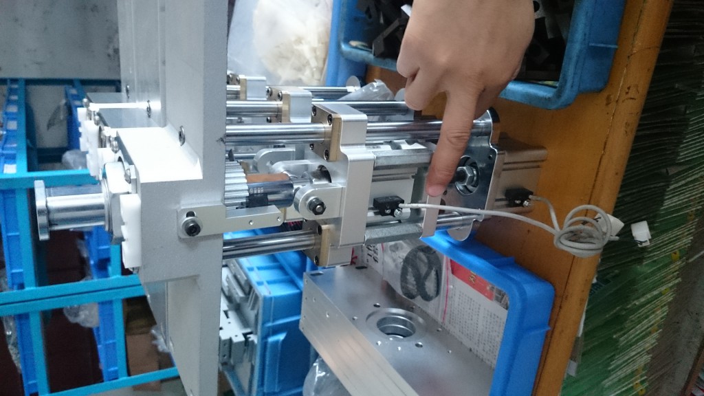 Radial component Insertion Head assy for Universal AI machine – Smart ...